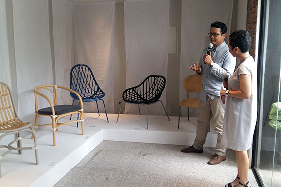 Lukis Chair dari Rotan Mendunia