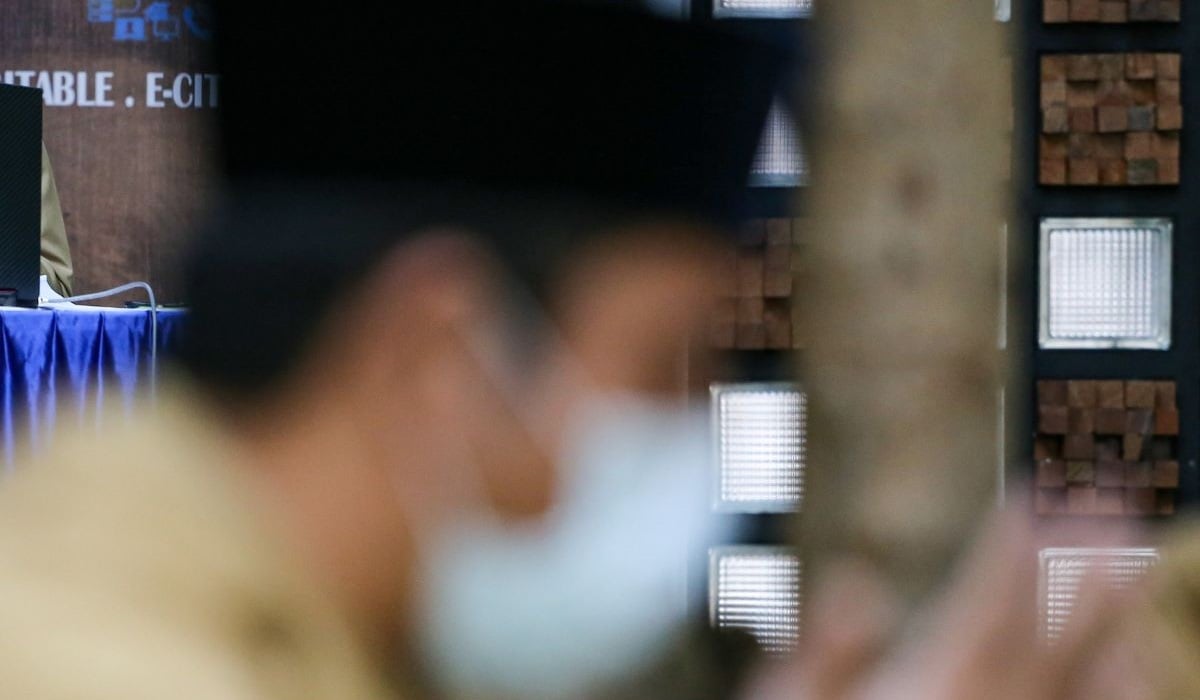 Penjelasan dan Arti Tawakal dalam Agama Islam dan Contoh Penjelasan dan Arti Tawakal dalam Agama Islam dan Contoh