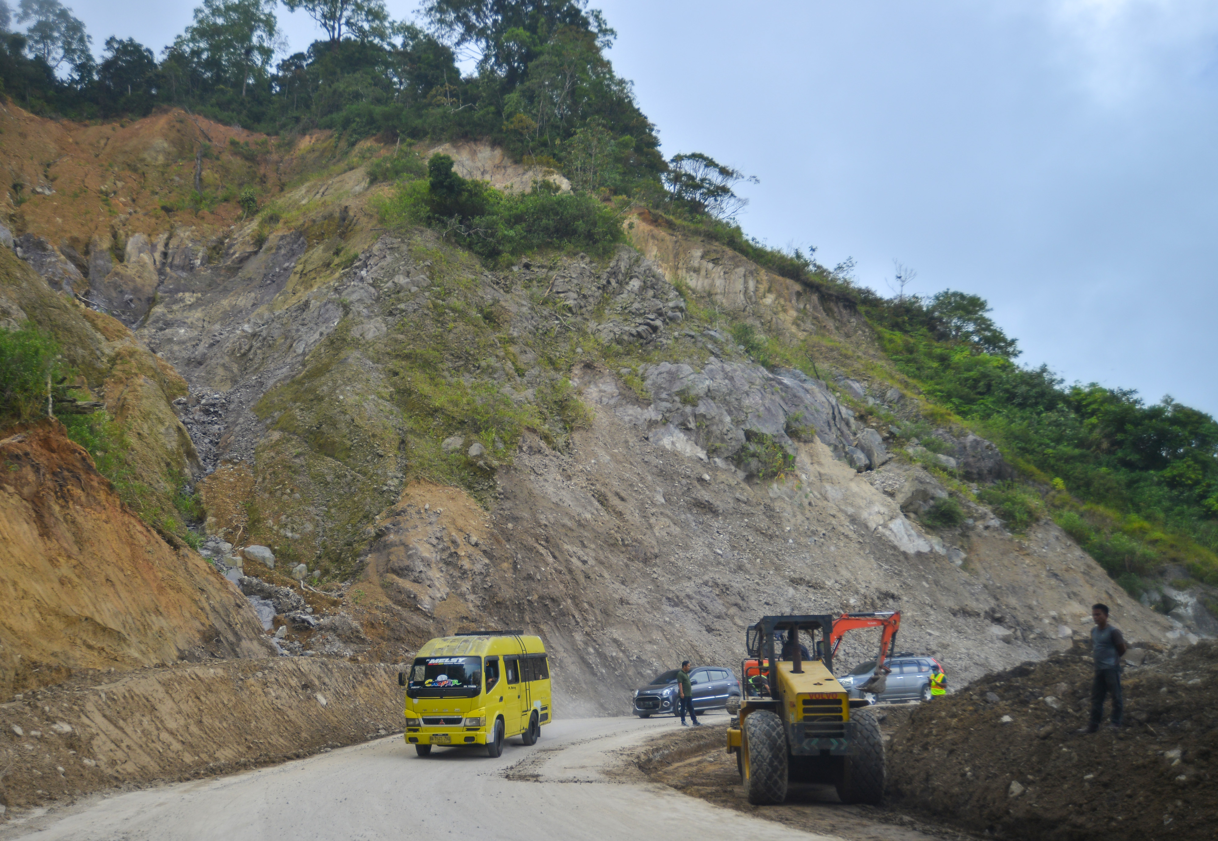 Dishub Agam Siagakan Personel di Titik Kemacetan Jalur Mudik