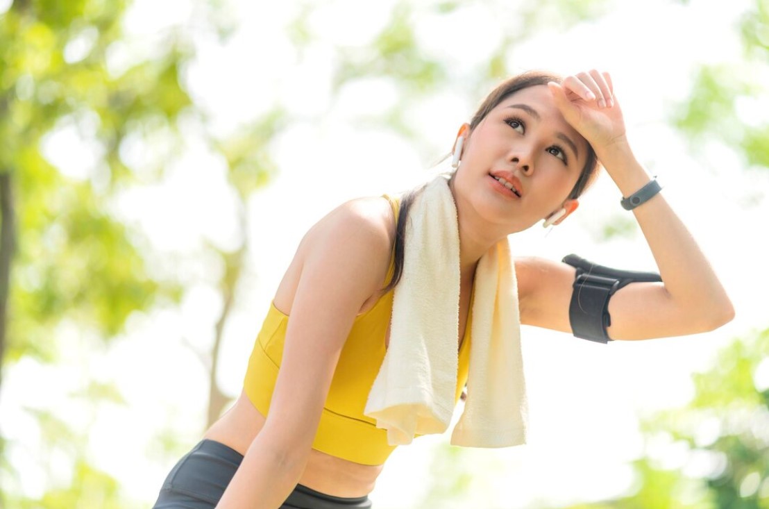 Ini Tips Menjaga Kebugaran Tubuh Saat Cuaca Panas
