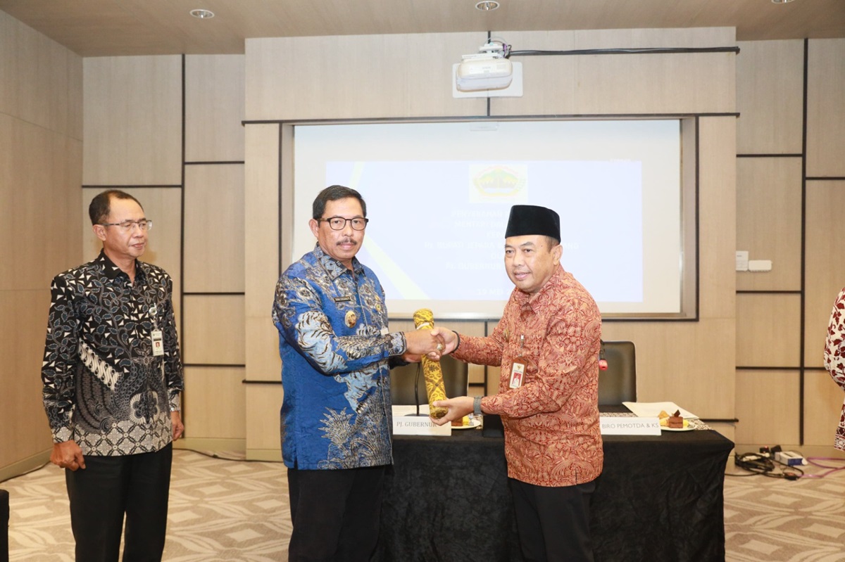 Perpanjang Masa Tugas 2 Pj Bupati, Pj Gubernur Jateng Perhatikan ... Perpanjang Masa Tugas 2 Pj Bupati, Pj Gubernur Jateng Perhatikan ...