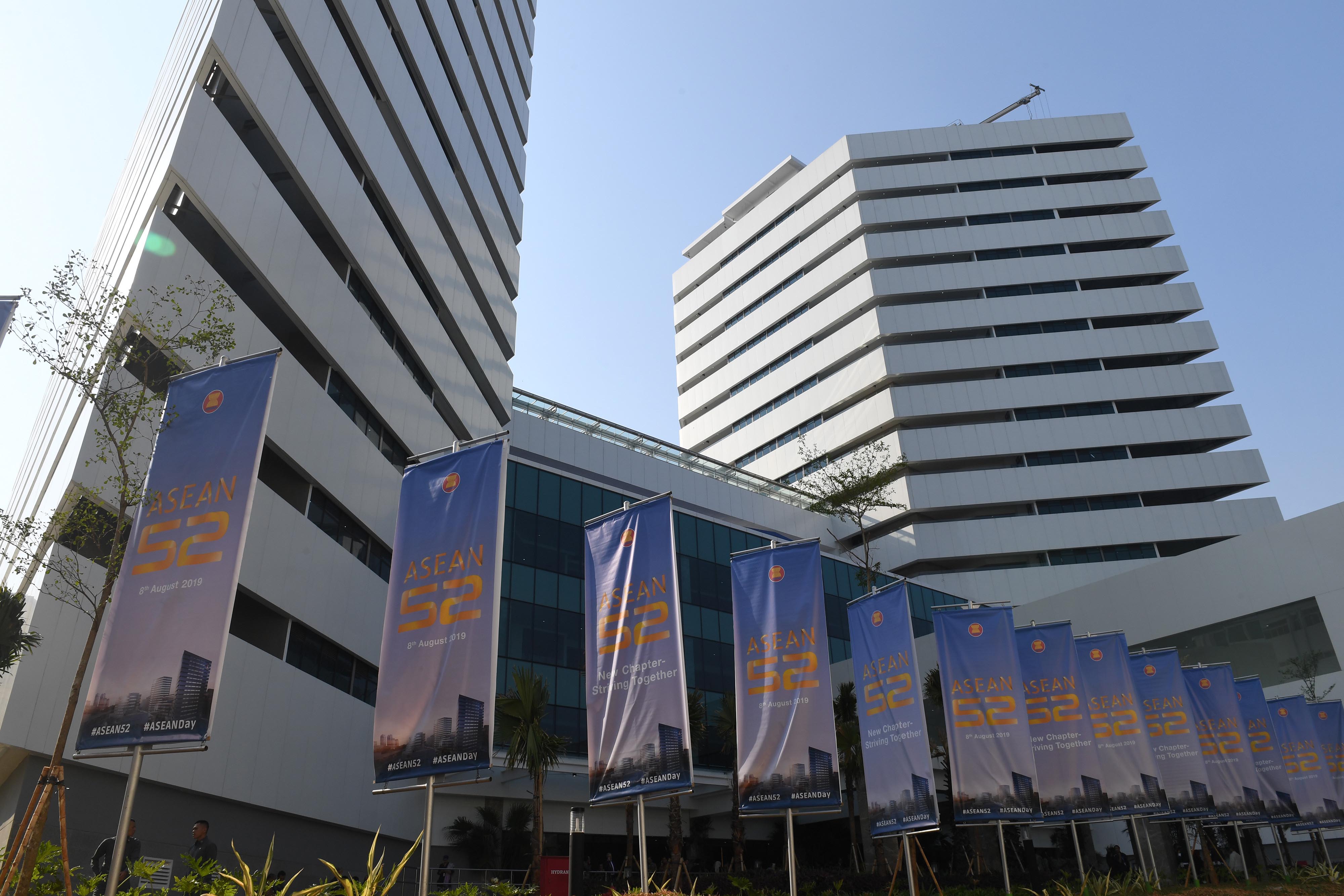 Jokowi Resmikan Gedung Baru Sekretariat ASEAN