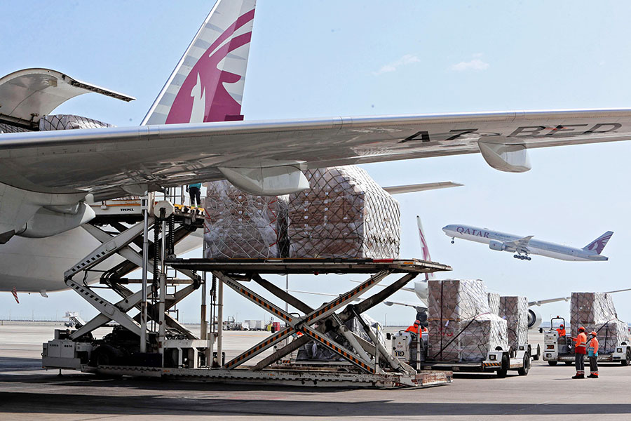 Suasana Makin Buruk, Qatar Kirim 300 Ton Alat Medis ke India