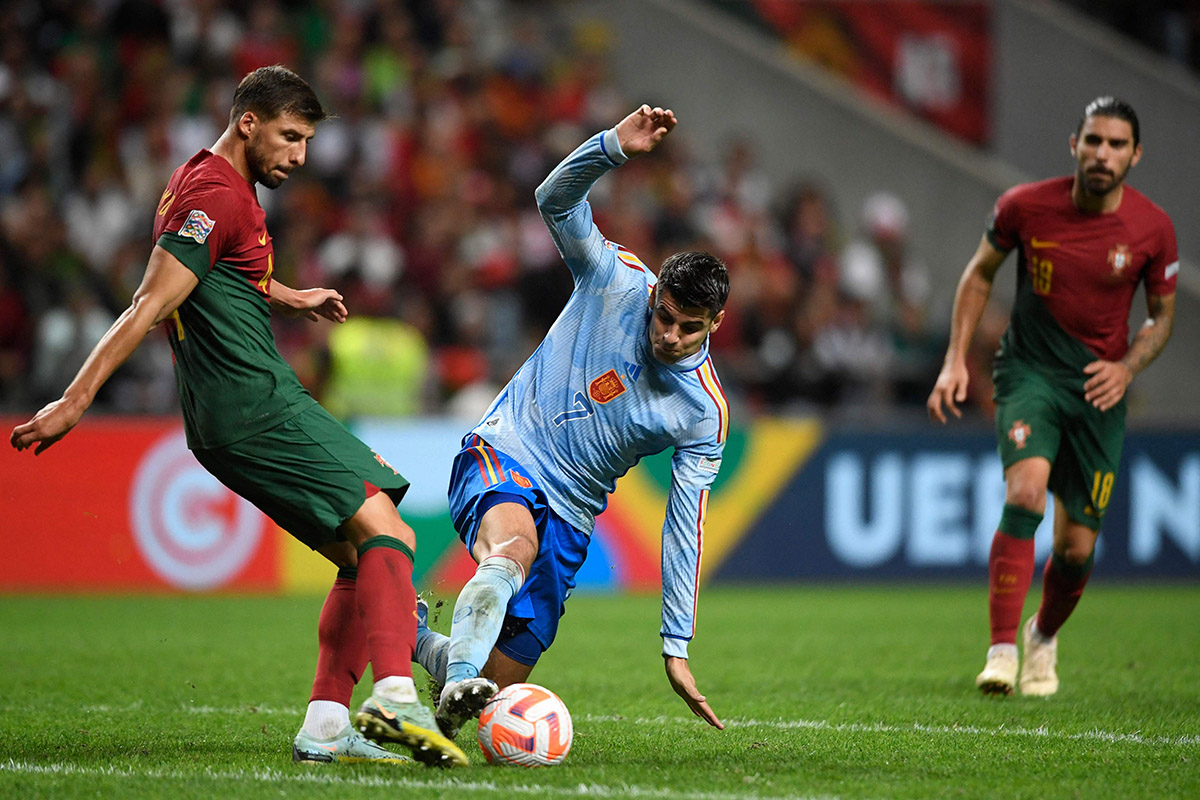 Spanyol Bungkam Portugal