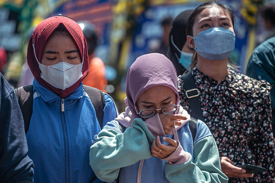 Tabur Bunga dan Doa Bersama untuk Korban Kanjuruhan