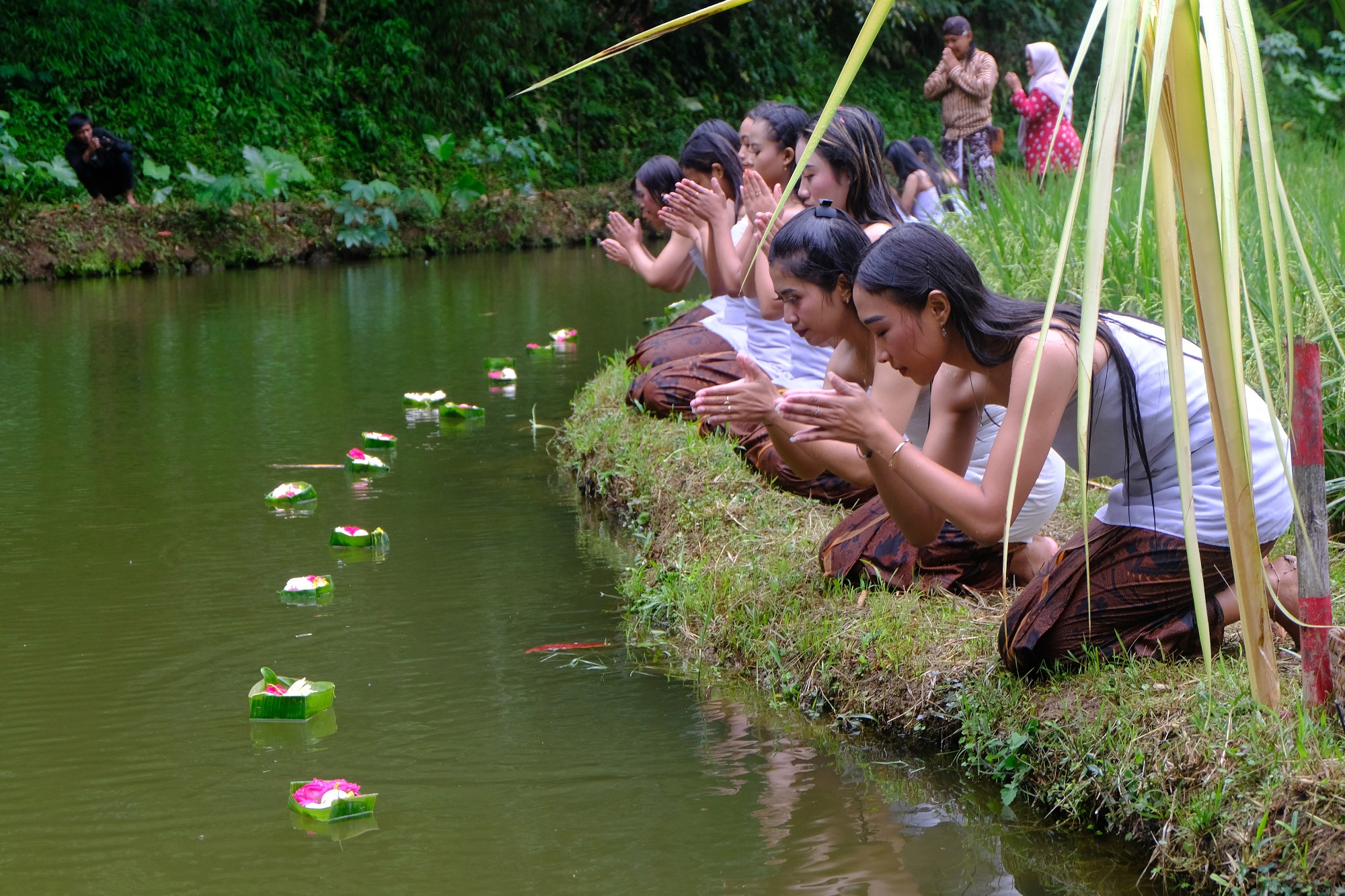 Tradisi Wisuda Penari Lengger