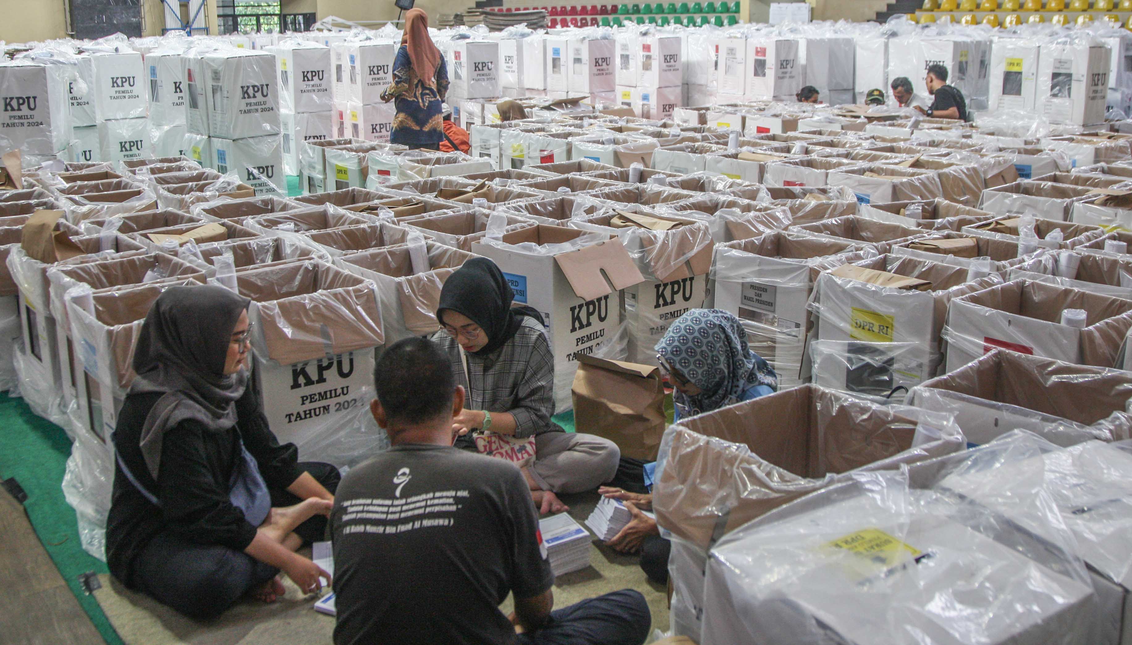 Pengepakan Logistik Pemilu 2024